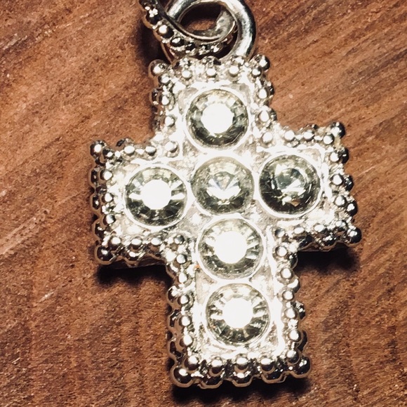 Premier Designs | Jewelry | Premier Designs Crystal Silver Cross ...